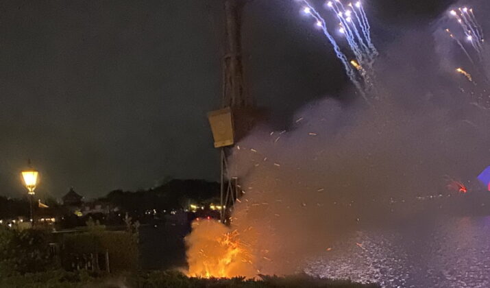 Video: Fire Breaks Out During 'Harmonious' at Epcot - Notes from Neverland