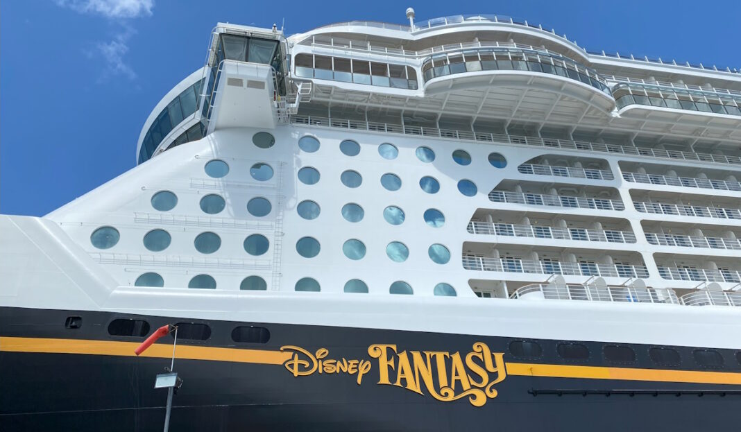 Disney Cruise Line Wins Condé Nast Traveler Award for Best Large Ship ...